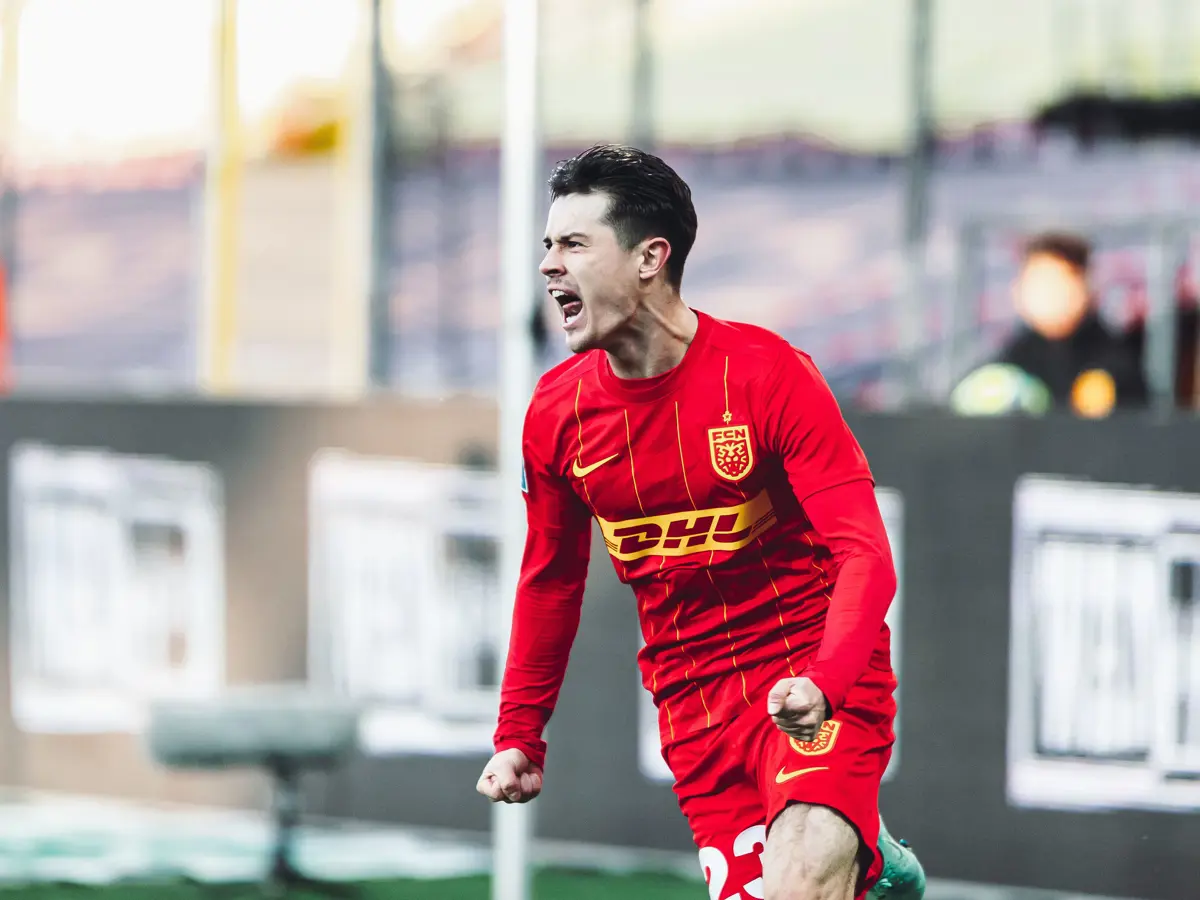 Mads Hansen er ny mand i nummer 11